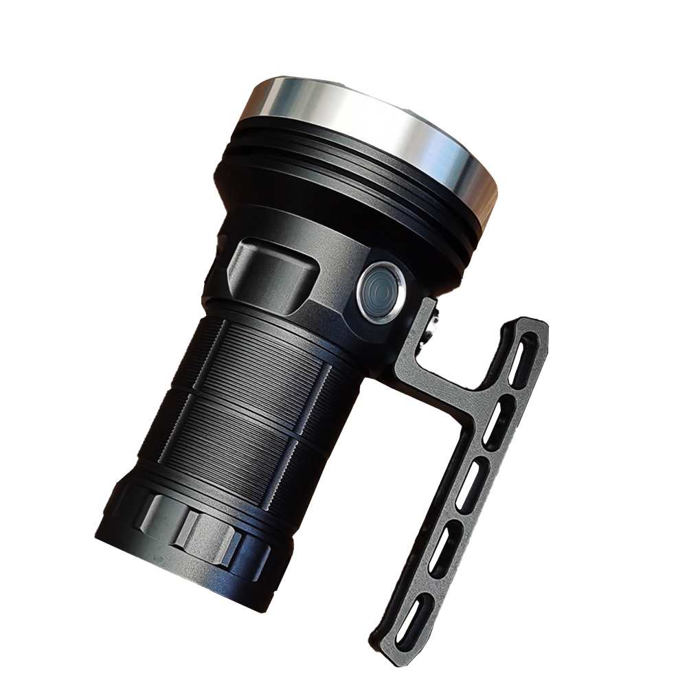 Amutorch DM80 with 8pcs of Luminus SFT40 LED 18000lm 1389m LEDFlashlight